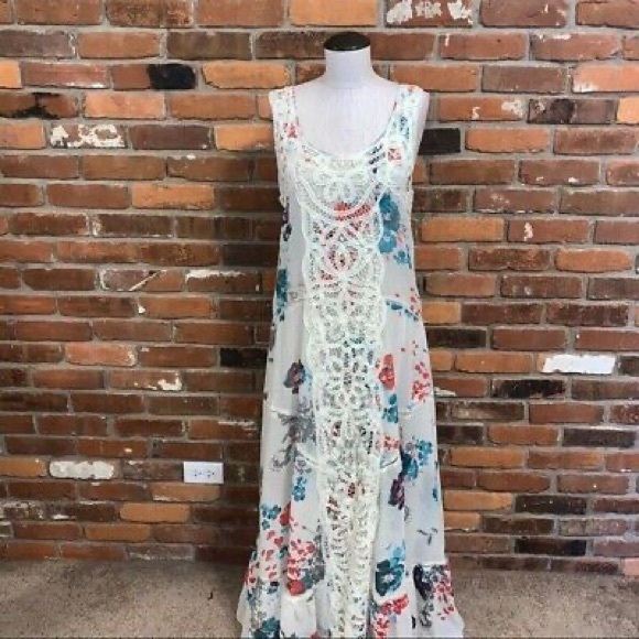 Free People | Dresses | Free People White Floral Crochet Detail Maxi ...